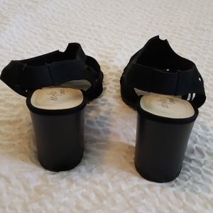 dexflex comfort | Shoes | Black Block Heels Caged Sandals Tegan | Poshmark